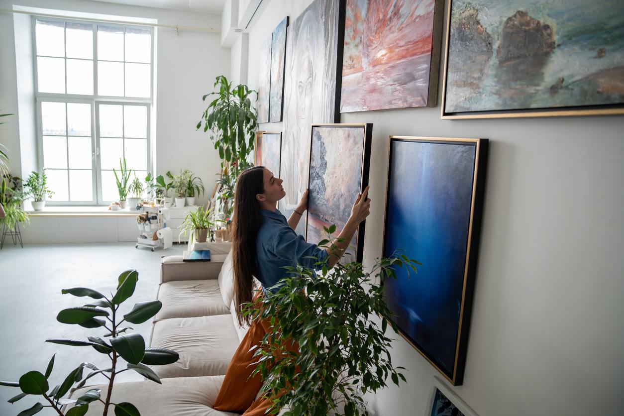 Helpful Ways To Store Your Artwork | Trojan Storage